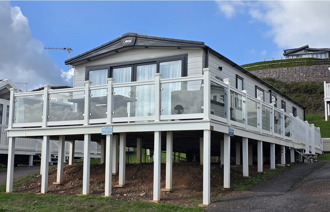 Experience Luxury at Devon Cliffs - Luxury caravans at Devon Cliffs